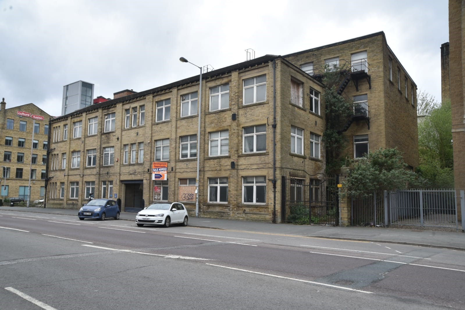 Plan to convert two city centre mill buildings into flats are approved ...